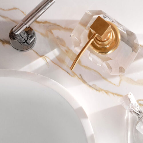 Calacatta Solessio Book-Match Quartz Slab - Direct Finishes